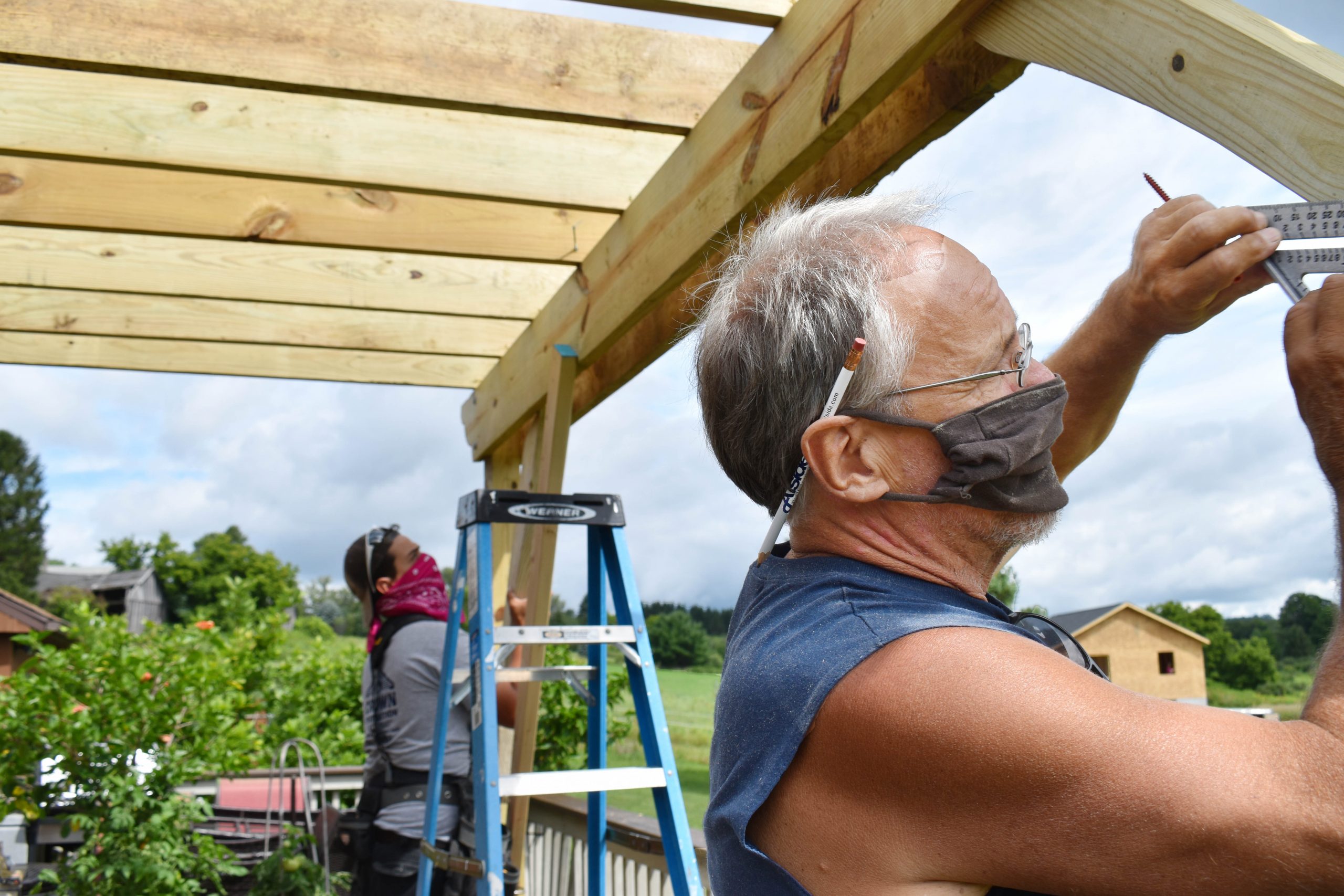 Building it out: Contractors struggle to hire, get materials | News ...